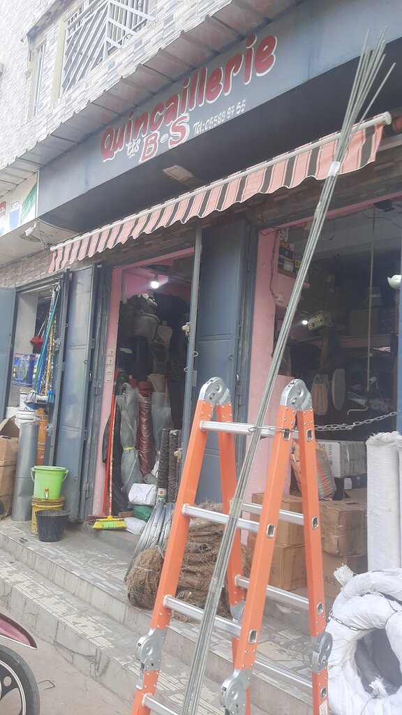 Yapı mağazası Quincaillerie B-s, Brazzaville, foto