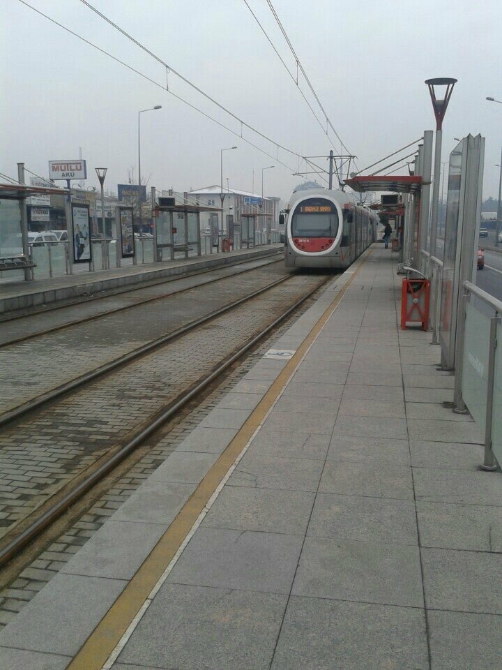 Hızlı ulaşım istasyonu Karayolları Tramvay İstasyonu, Kayseri, foto