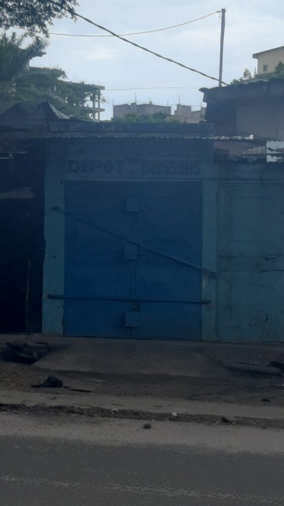 Alkollü içecekler Depot De Boissons, Brazzaville, foto