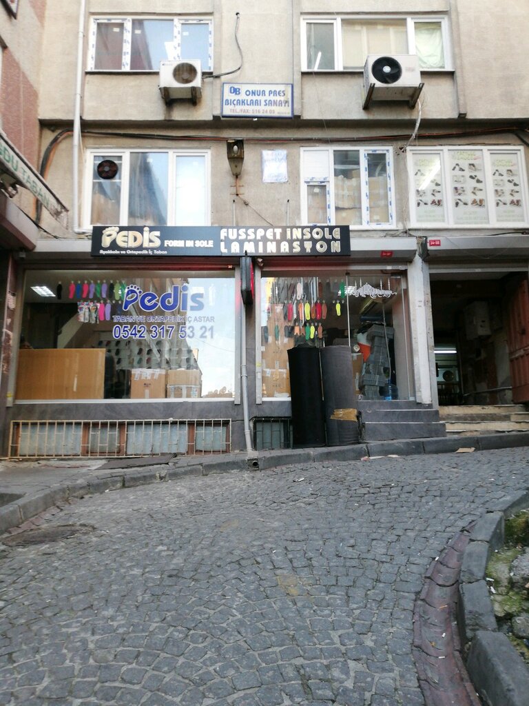 Endüstriyel alet üreticileri Onur Pres Bıçakları Sanayi, İstanbul, foto