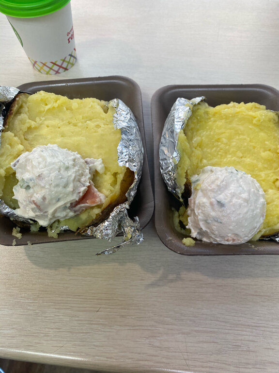 Fast food Kroshka Kartoshka, Moskova, foto