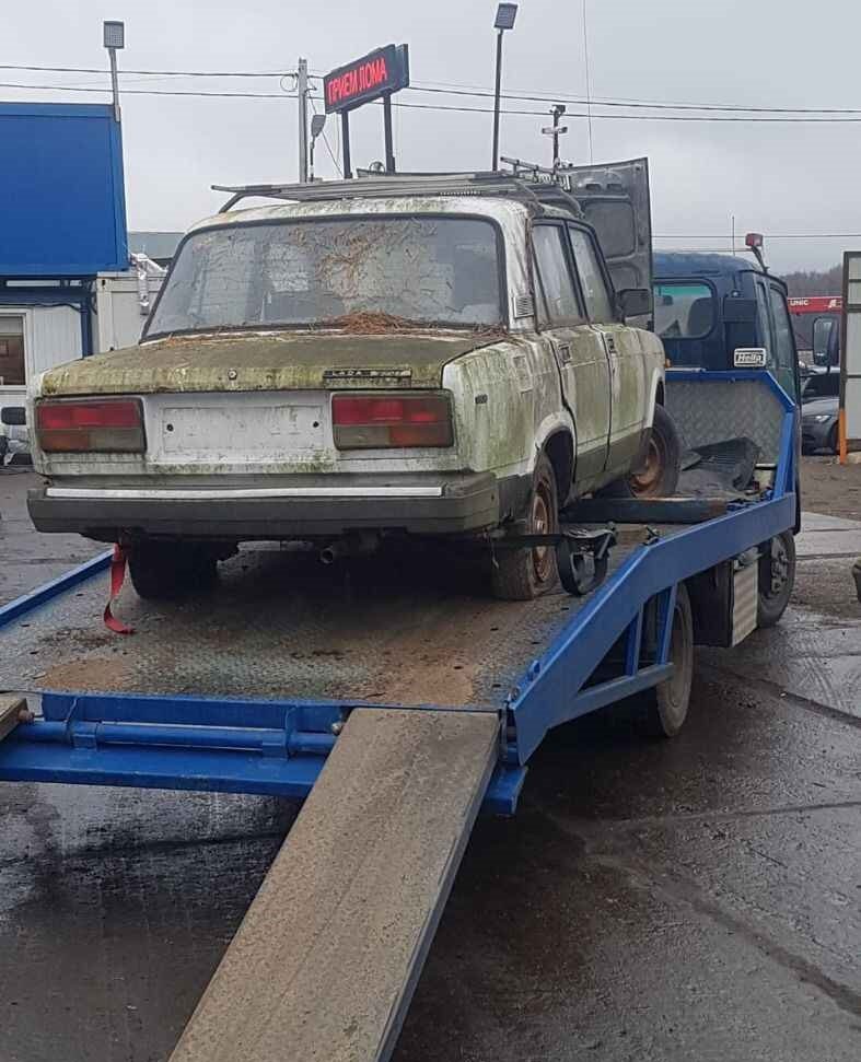 Geri dönüşüm merkezleri Utilmash, Gatchina, foto