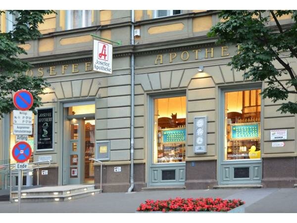 Diyet ve diyabetik ürünler Josefee-Apotheke Mag. Kurt Lillie Kg, Leoben, foto