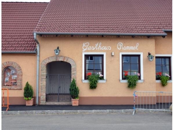 Restoran Gasthaus Rammel - Zum goldenen Engel, Aşağı Avusturya, foto