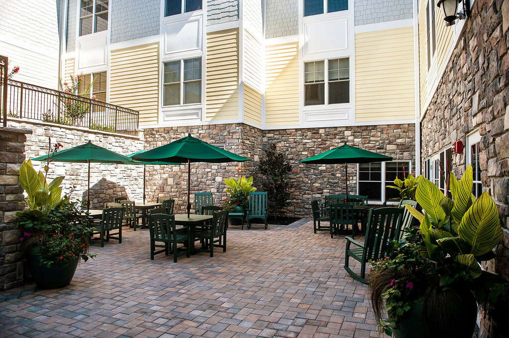 Huzurevi, bakımevi Brandywine Living at Haddonfield, New Jersey Eyaleti, foto