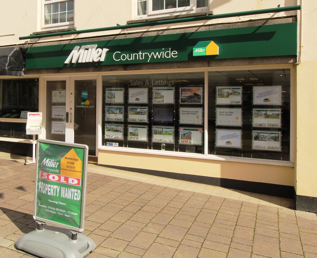 Arazi dizisi Miller Sales and Letting Agents Wadebridge, Cornwall County, foto