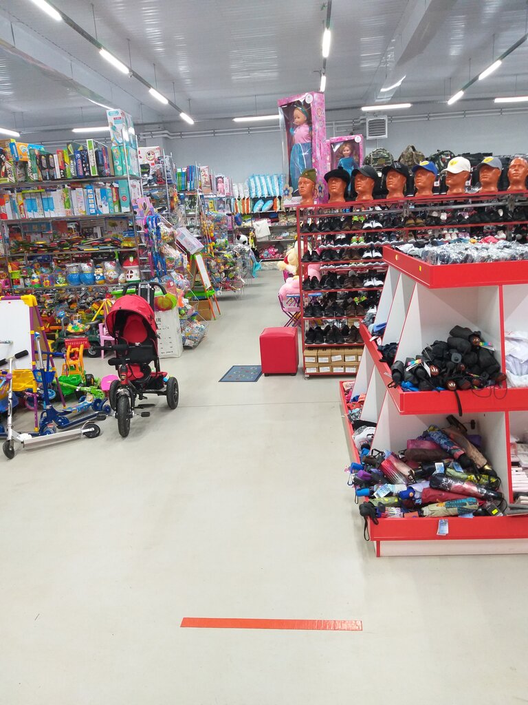 Çocuk giyim mağazaları Мега планета, Kolçugino, foto
