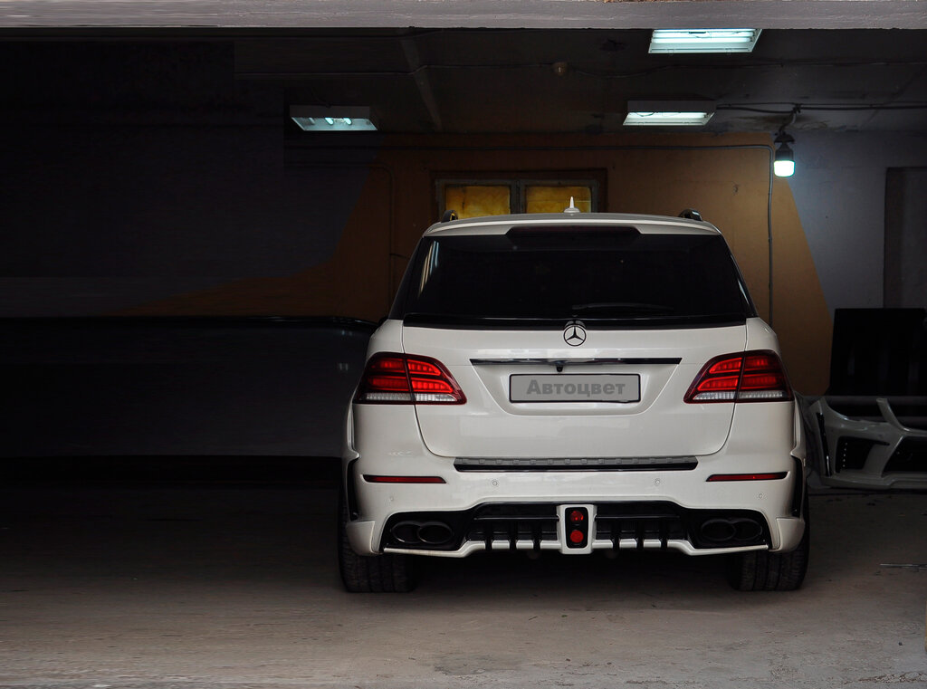 Otomobil servisi AvtoCvetMsk, Moskova, foto