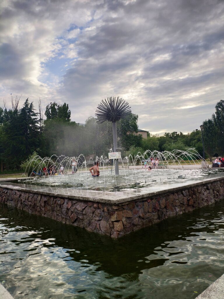 Kültür ve eğlence parkları Поляна Сказок, Znamensk, foto