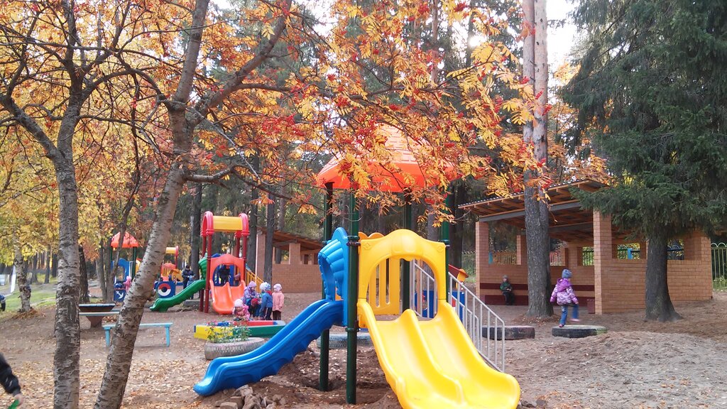 Çocuk hastaneleri Краевой детский санаторий для больных туберкулезом № 7 Росинка, Solikamsk, foto