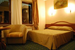 Hotel Nata (Megreli Street No:2), otel  Tiflis'ten