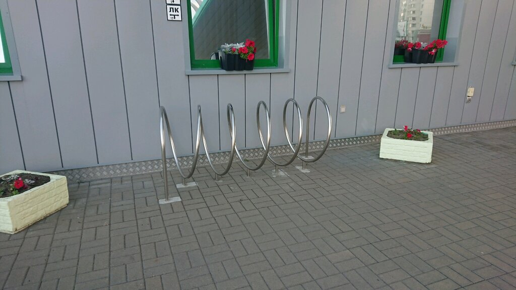 Bisiklet park yerleri Bicycle stand, Minsk, foto