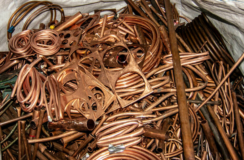 Renkli metaller Metkom, Surgut, foto