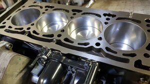 Audi-VW-Skoda (Sverdlovsk Region, Yekaterinburg, ulitsa Vakina), otomobil servisi  Yekaterinburg'dan