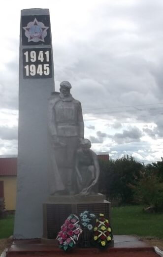 Anıt, heykel Погибшим односельчанам, Vitebskaya oblastı, foto