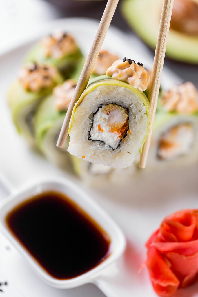 Suşi restoranı Dostavka sushi im. Chekhova, Krasnoyarsk, foto