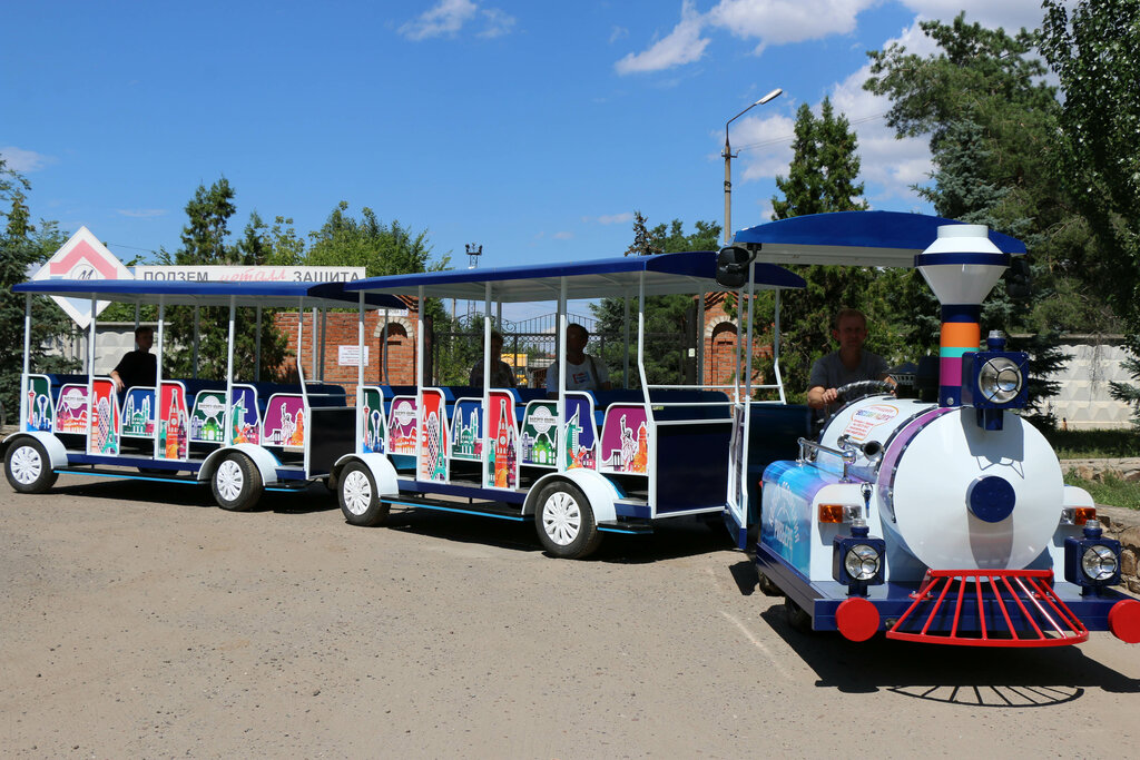 Eğlence ekipmanları temini Kompaniya Attraktsiony iz Volzhskogo, Voljski, foto