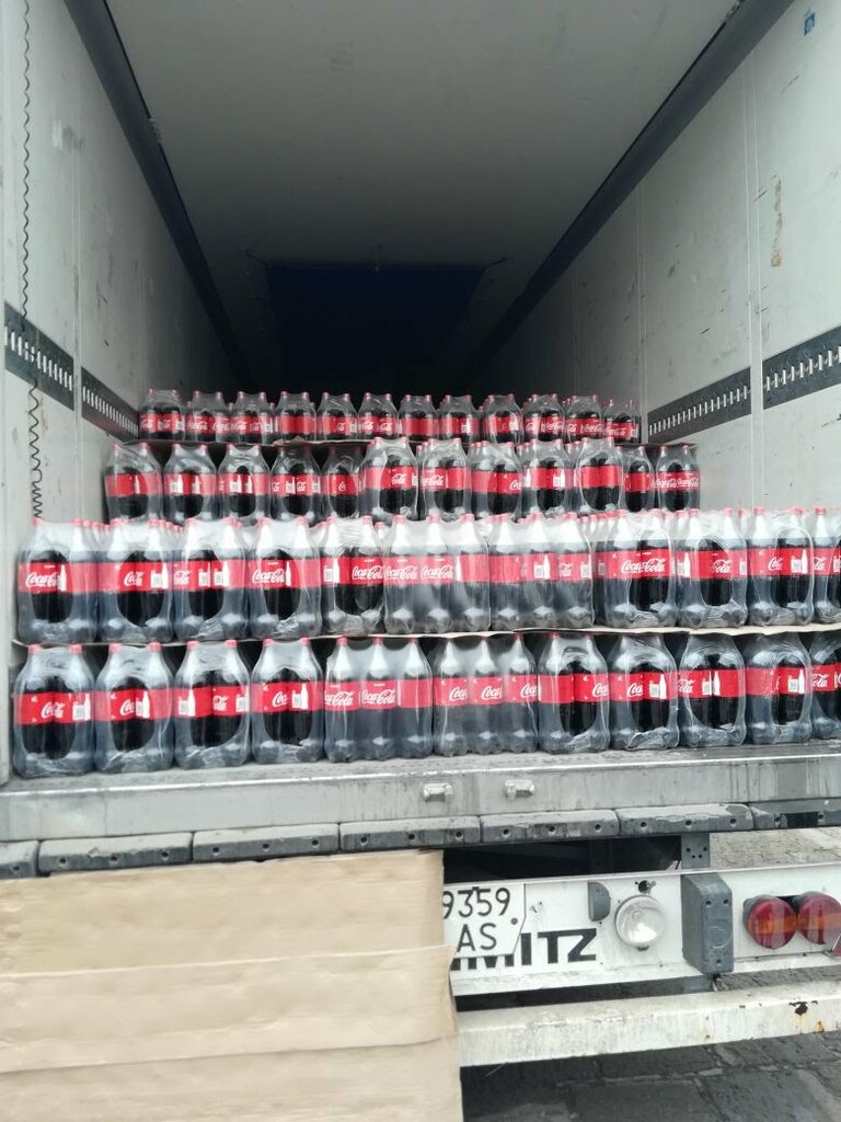 Toptancılar Coca-Cola Wholesale from Kazakhstan, Oral (Uralsk), foto