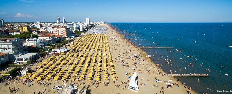 Otel Hotel Serenella, Dünya, foto