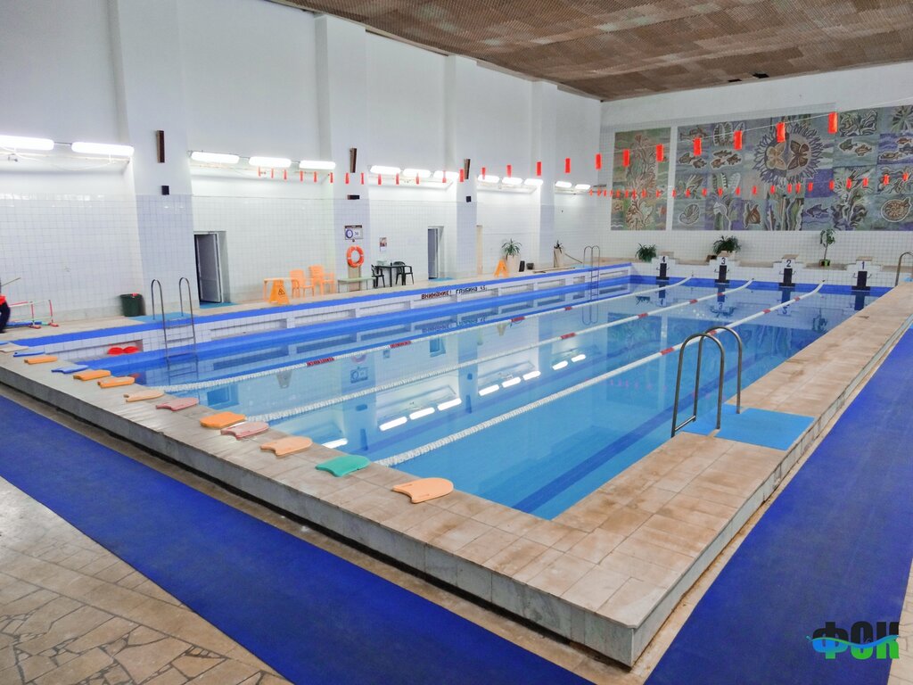 Çok amaçlı spor tesisleri Физкультурно-оздоровительный комплекс, Roslavl, foto