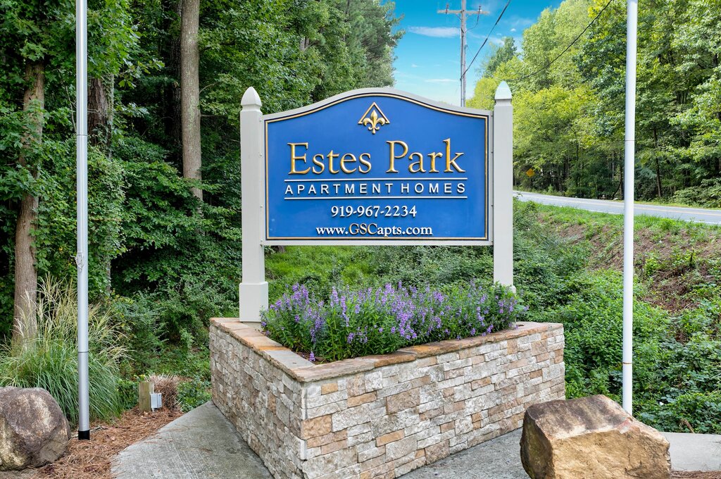 Emlak ofisi Estes Park Apartments, Kuzey Carolina Eyaleti, foto