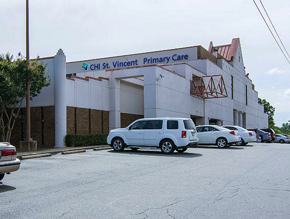Tıp merkezleri ve klinikler Chi St. Vincent Primary and Convenient Care - Little Rock - University, Little Rock, foto