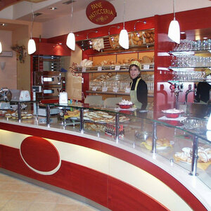 Suan café (Trentino-Alto Adige, Trento, Piazza Italia, 4), bar  Trentino‑Alto Adige'den