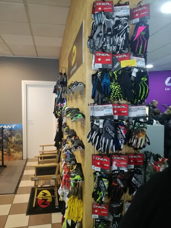 Bisiklet mağazaları Bike 2.0, Piyemonte, foto