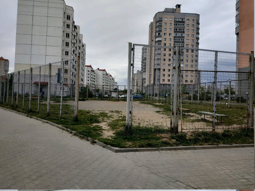 Spor alanı Спортплощадка, воркаут, Minsk, foto