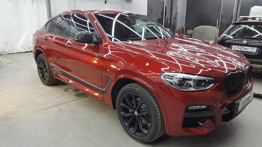 Oto kaporta Koush_pokraska, Moskova, foto