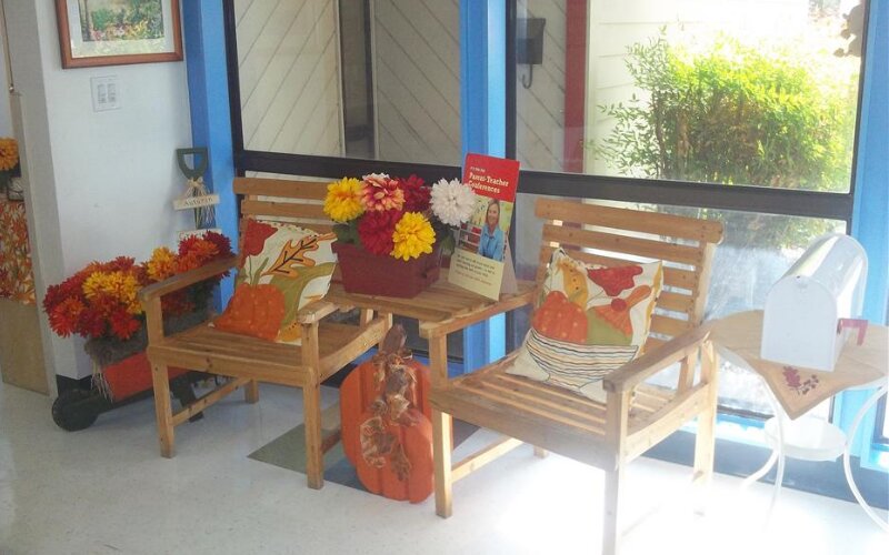 Ortaokul Cerritos KinderCare, Kaliforniya Eyaleti, foto