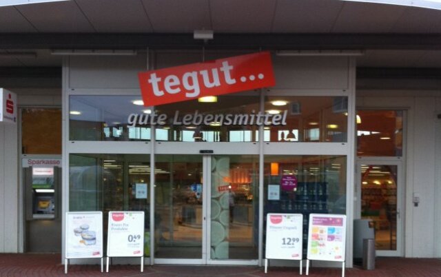 Süpermarket Tegut... gute Lebensmittel, Hesse, foto