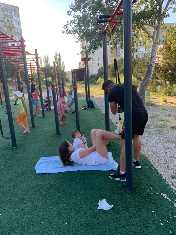 Spor alanı Футбольное поле, Şçolkino, foto