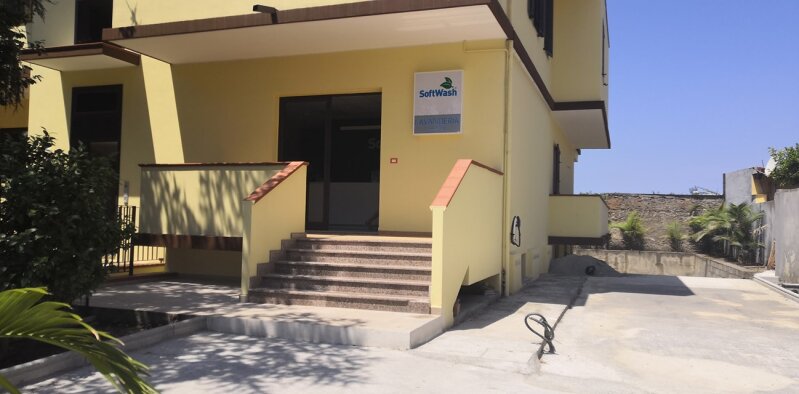 Mobilya mağazaları Lavanderia Softwash, Sicilya, foto