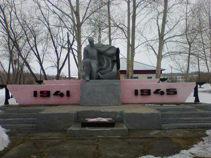 Anıt, heykel Мемориал славы, погибшим в годы ВОВ, Omskaya oblastı, foto