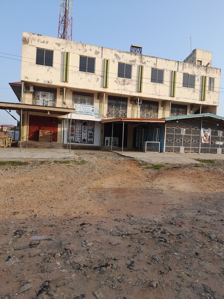 Alışveriş merkezleri Dromor Plaza, Dünya, foto