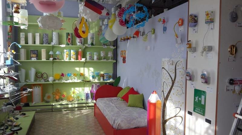Aydınlatma teknolojileri Bianchi Materassi - Illuminazione e Benessere del Dormire dal 1948, Cenova, foto