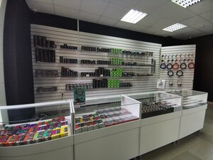 CosmoShop (prospekt Lenina No:73), tütün, sigara mağazaları  Nijni Tagil'den