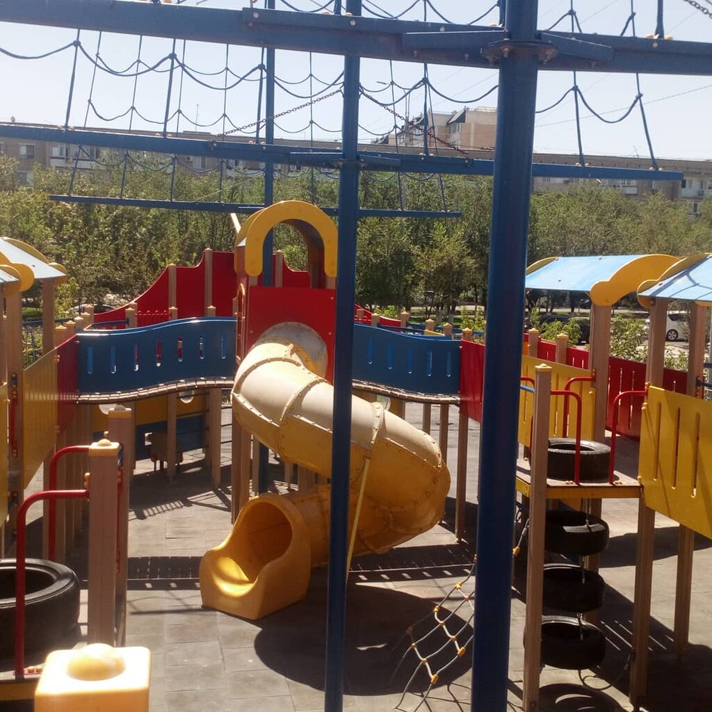 Oyun alanı Playground, Atırav, foto