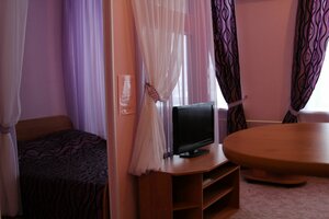 Zhemchuzhina (ulitsa Energetikov No:9, Solikamsk), otel  Solikamsk'tan