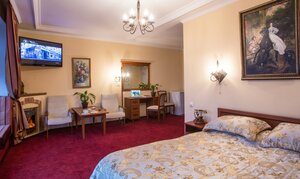 Hotel Ogni Eniseya (Dubrovinskogo Street No:80, Krasnoyarsk), otel  Krasnoyarsk'tan