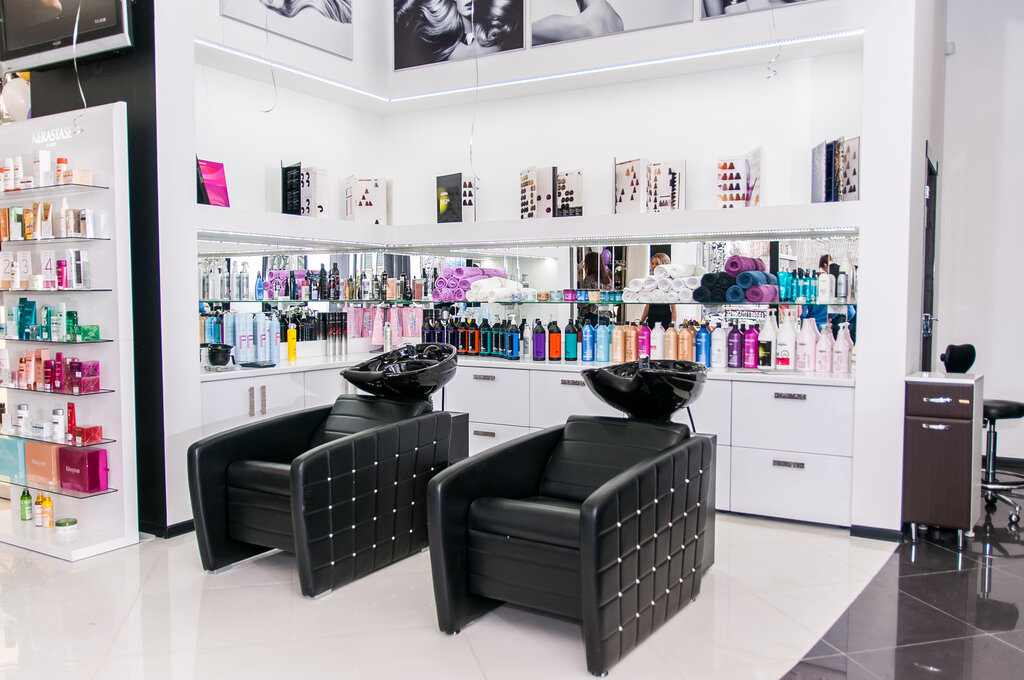 Güzellik salonu Modnaja Cirjul'nja, Briansk, foto