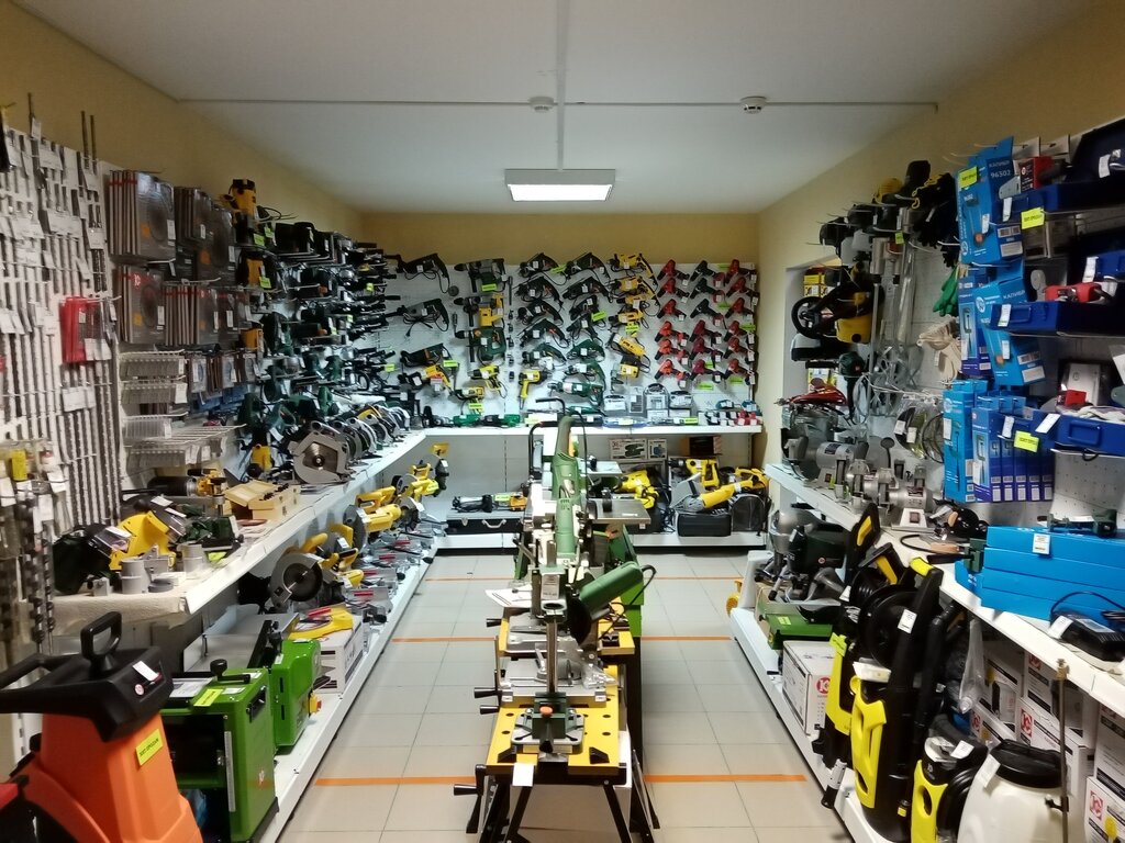 Elektrik ve benzinle çalışan aletler Калибр, Serpuhov, foto
