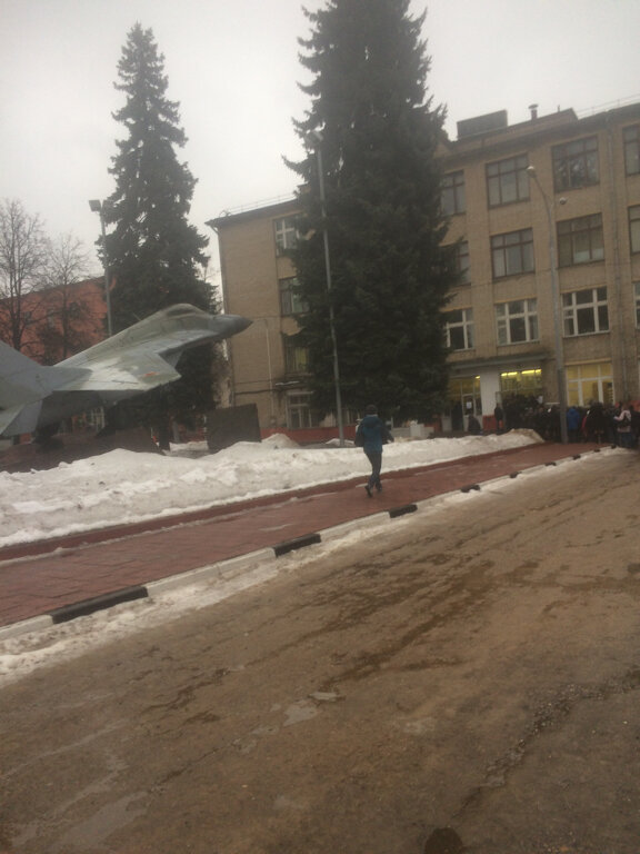 Teknoloji anıtı Истребитель МиГ-29, Moskova, foto