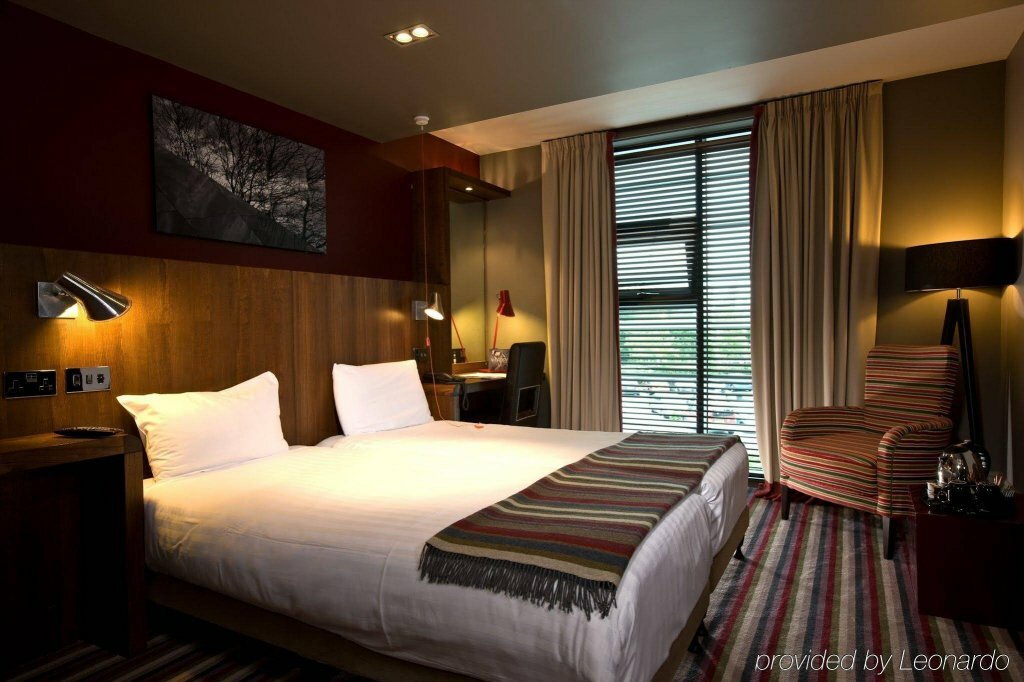 Otel Village Hotel Farnborough, İngiltere, foto
