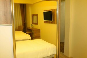 Line Suite Hotel (Kırklareli, Babaeski, Gazikemal Mah., Fırın Sok., 17), otel  Kırklareli'den