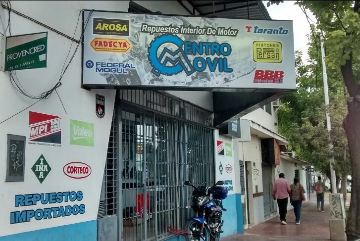 Oto aksesuarları Centro Movil, Mendoza, foto