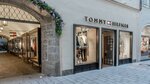 Tommy Hilfiger (Getreidegasse No:25, Wals-Siezenheim), giyim mağazası  Salzburg'dan