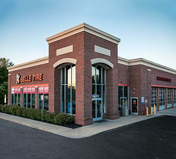 Express yağ değişim noktası Belle Tire, Michigan Eyaleti, foto