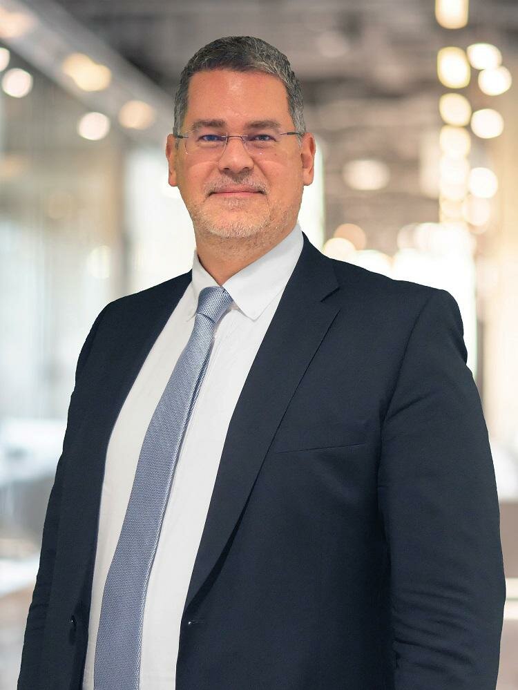 Noterler Mag. Stephan Moser, Dünya, foto
